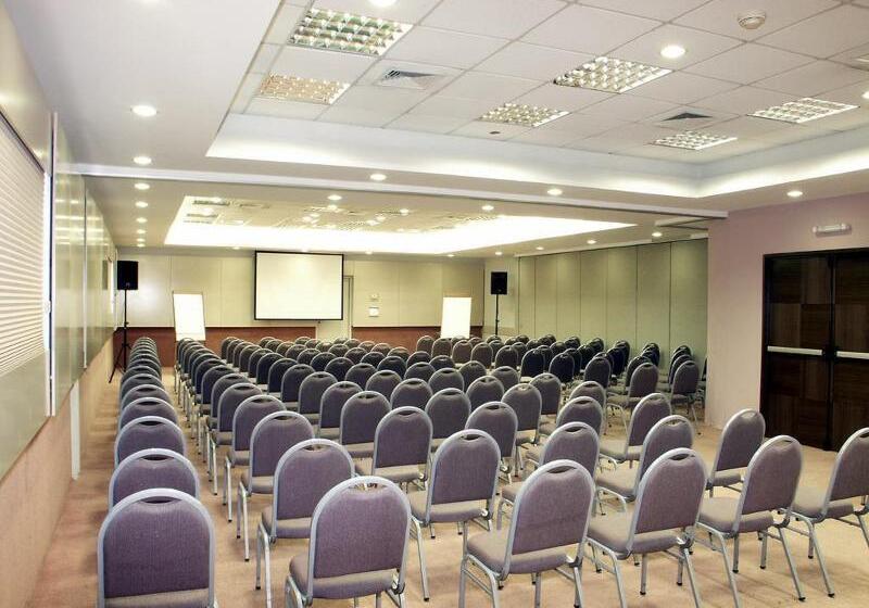 Hotel Alta Reggia Plaza - Curitiba