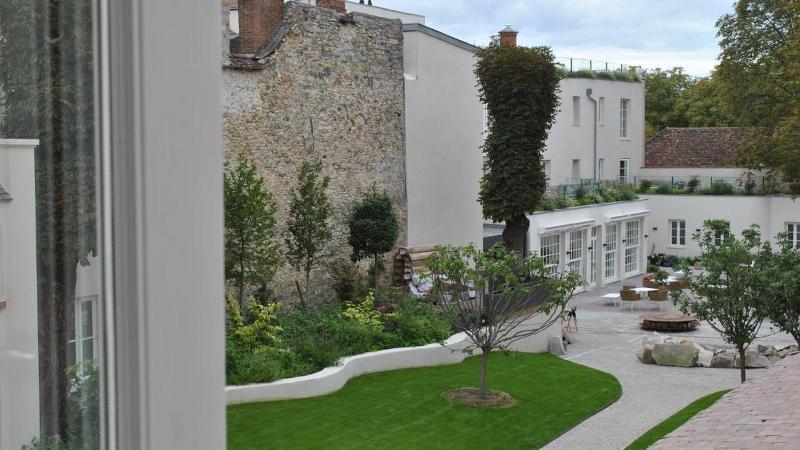 Hôtel Hôtel De Cavoye - Fontainebleau