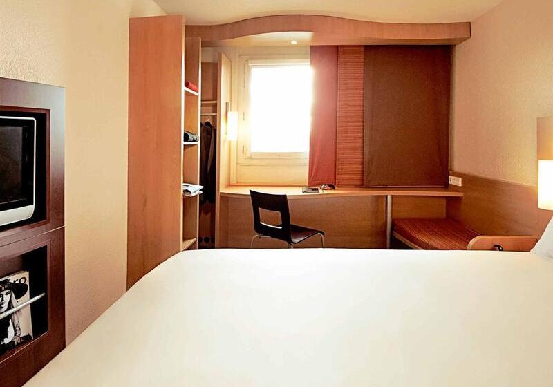 Hôtel Ibis Montargis - Villemandeur