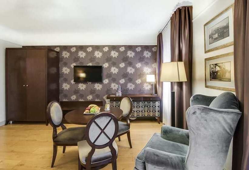 Metropole Hotel By Semarah - Riga