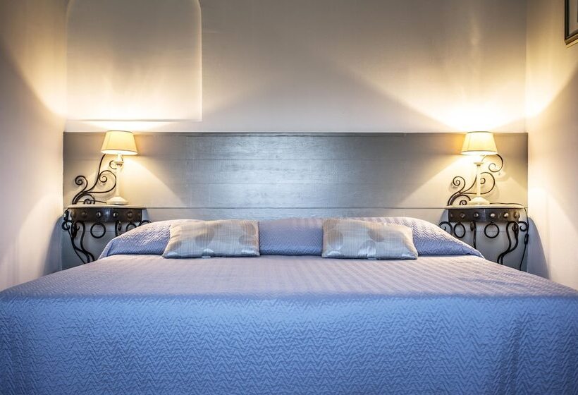 Le Roc E Fiori Hotel   Teritoria - Porto-Vecchio