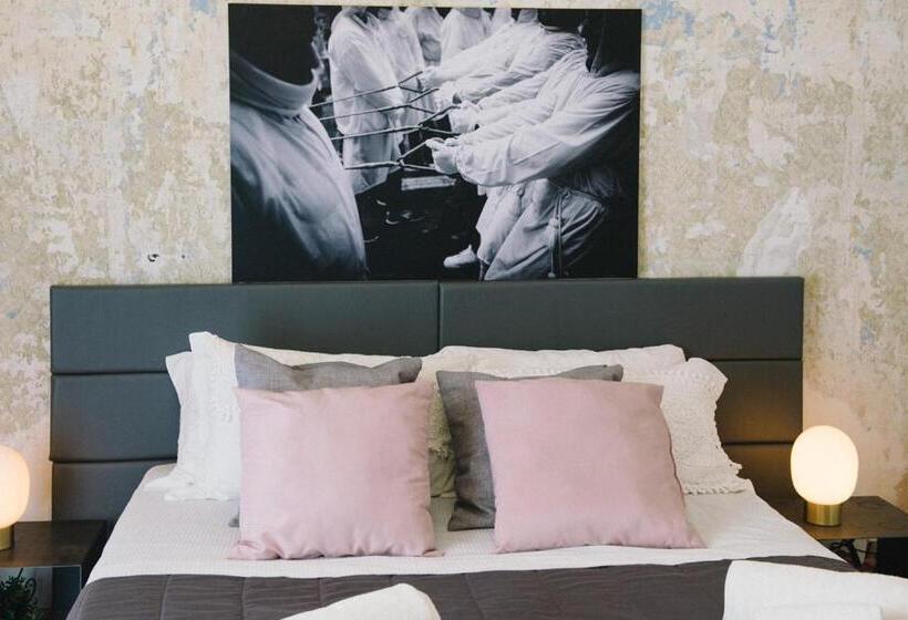 Hôtel (Catégorie 1/2 *) Agatha Cosy - Катания