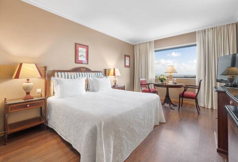 Hotel Dom Pedro Lisboa - 