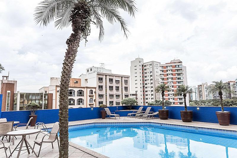 Hôtel Comfort Suites Vitoria - Vitoria