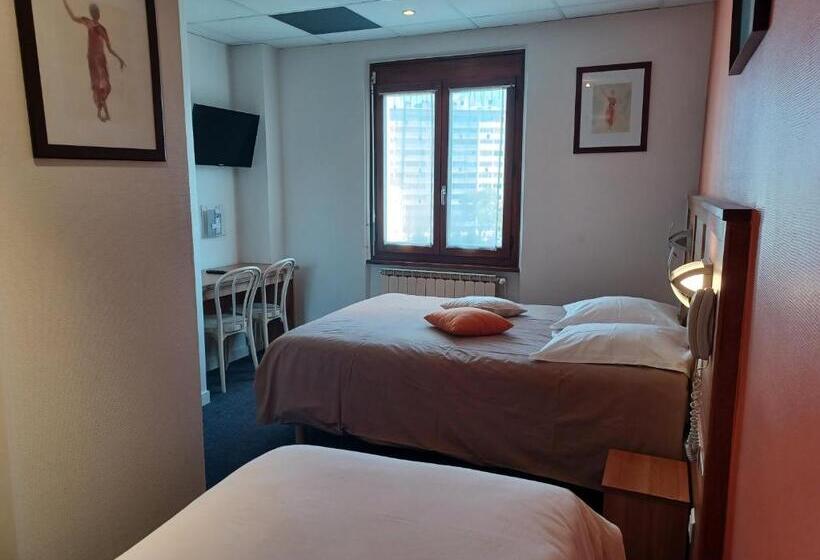 Hôtel Logis Hôtel Restaurant Bellevue Annecy - Annecy-le-Vieux