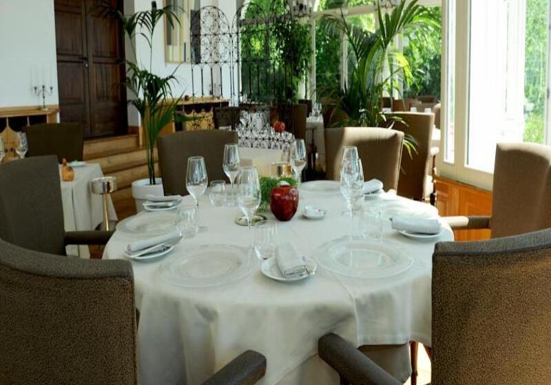 Hôtel Brindos, Lac & Château   Relais & Châteaux   Anglet Biarritz - Biarritz