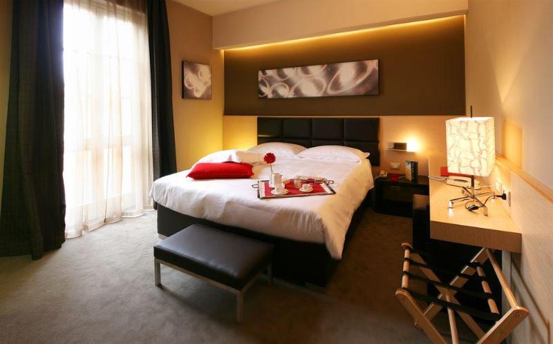Boutique Hotel & Spa Villa Dei Platani - Foligno