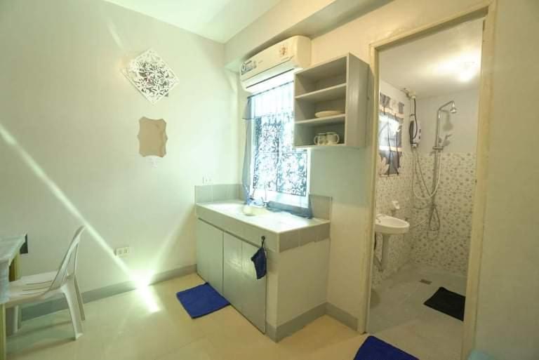 Pasay, צימר Budget Backpackers Transient Hostel Near Naia: ההצעות ...