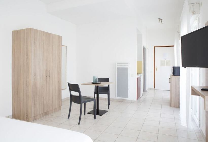 Hôtel Zenitude Hôtel Résidences La Versoix - Divonne-les-Bains