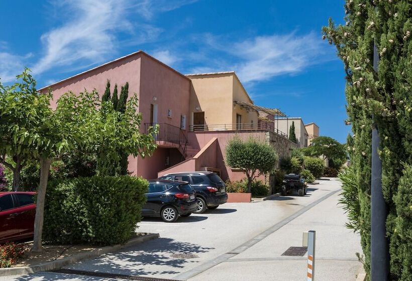 Hotel Résidence Odalys Les Hameaux De Capra Scorsa - Korsika