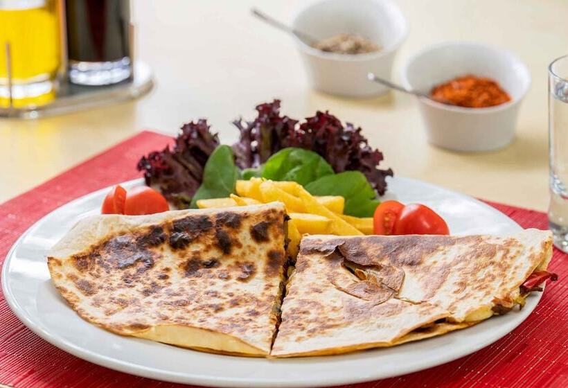 Hôtel Ibis Izmir Alsancak - Alsancak