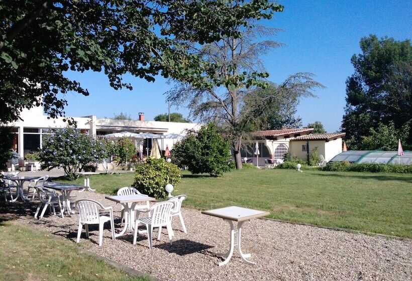 Hôtel Logis Hôtel & Restaurant Le Fleurance - Gers