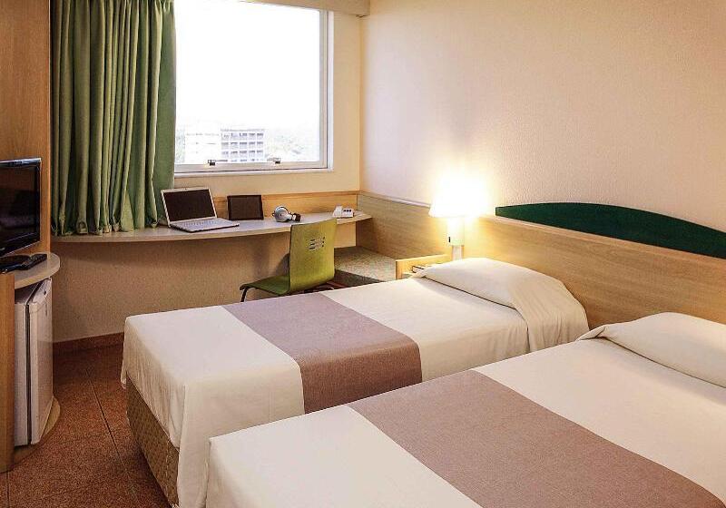 Hôtel Ibis Vitoria Aeroporto - Vitoria