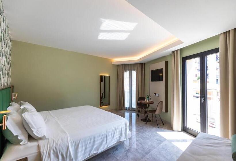 Hôtel Solmaris Tropea Rooms & Suites - Tropea