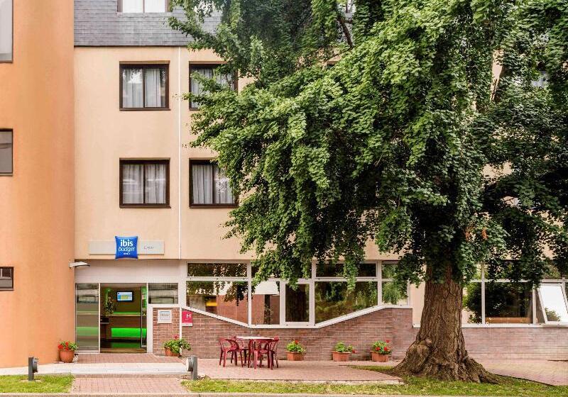 Greet Hotel Evreux Centre Route De Normandie By Accor - Eure