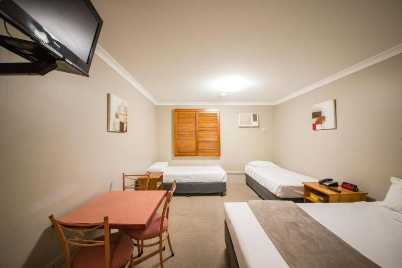 Cosmopolitan Motel & Serviced Apartments - Rockhampton