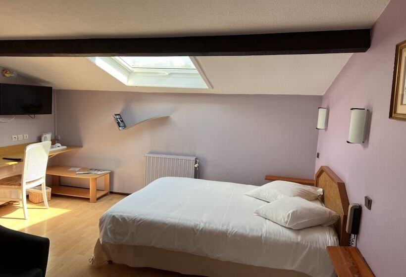 Hôtel Hostellerie Au Rendez Vous Des Amis - Chaumont