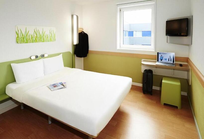 Hotel Ibis Budget Basel City - Basel
