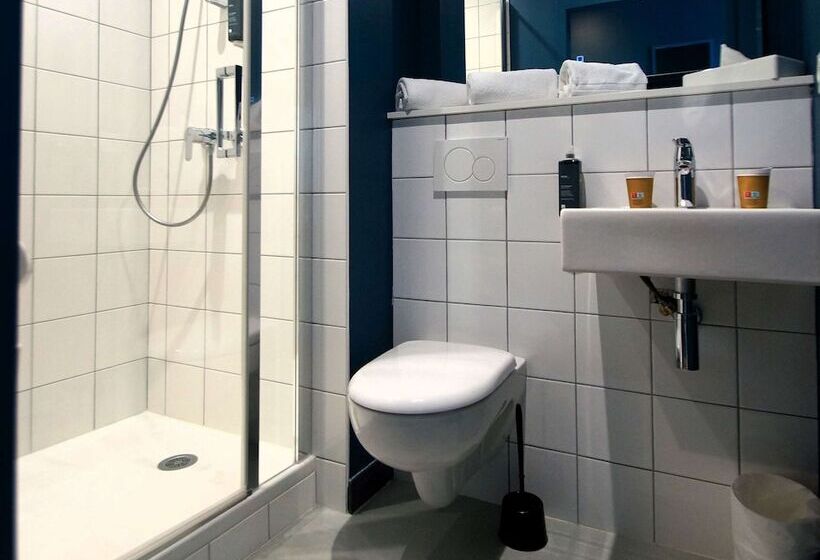 Hôtel Ibis Budget Loudéac Vélodrome - Loudéac