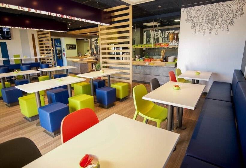 Hôtel Ibis Budget Porte De Camargue - Saint-Martin-de-Crau