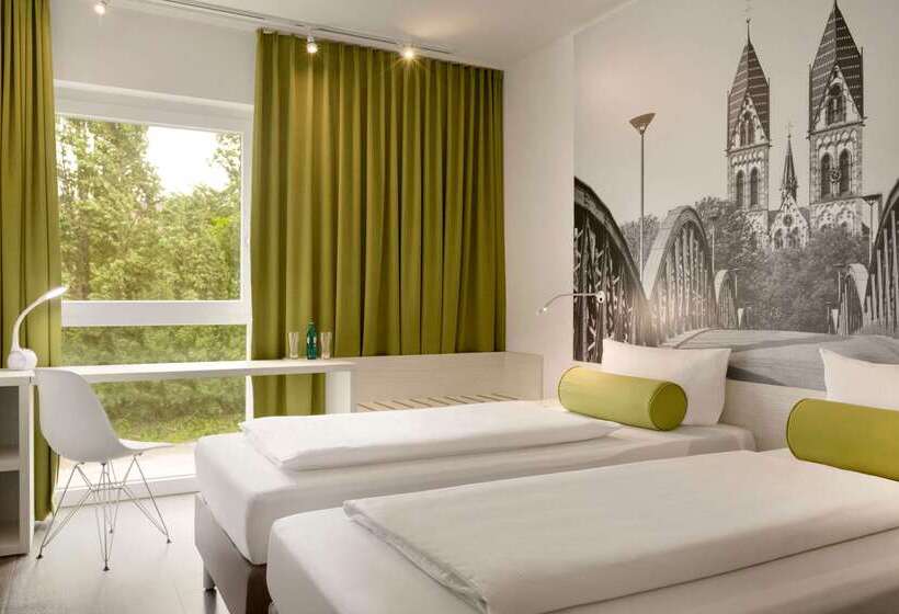 Hôtel Super 8 Freiburg - Freiburg im Breisgau