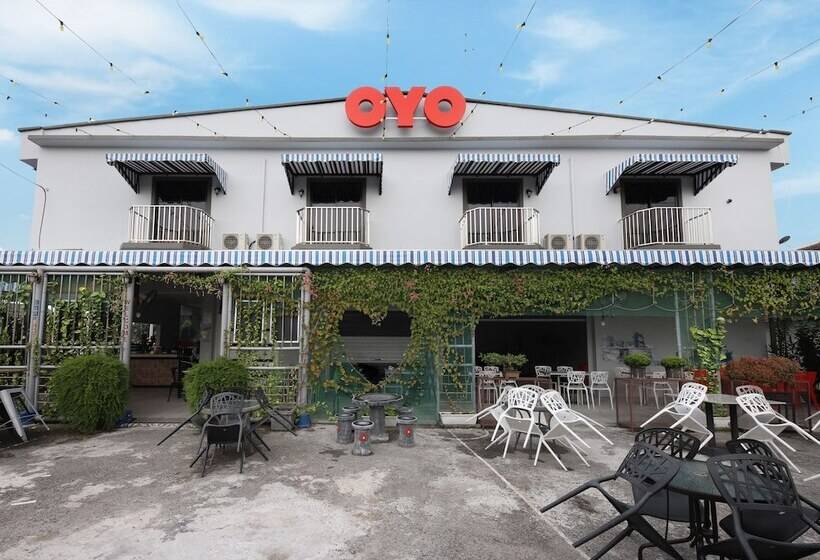 Hôtel Oyo 778 Bmw 2 - Muar